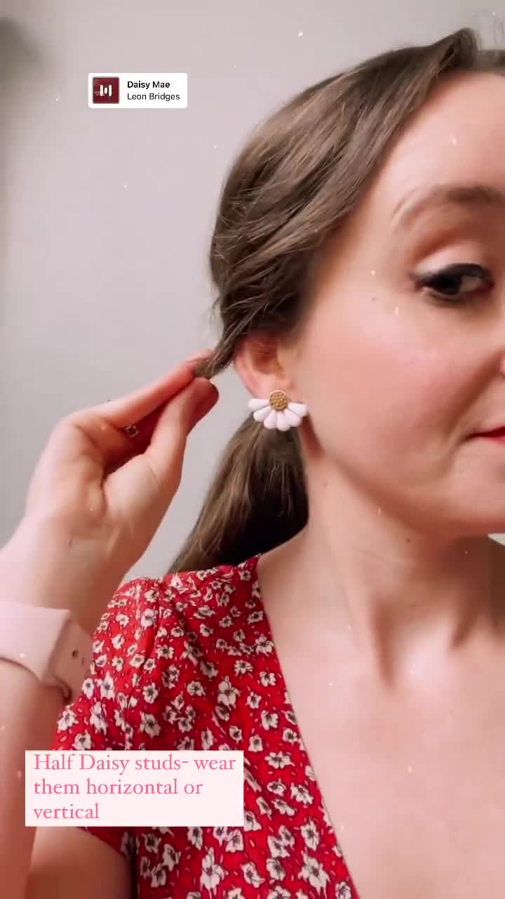 Amberly Smith's Instagram, Twitter & Facebook on IDCrawl