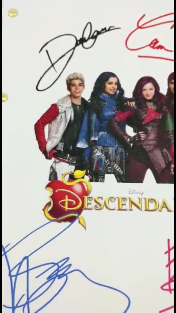 Collectibles Art & Collectibles Memorabilia DESCENDANTS Autograph ...